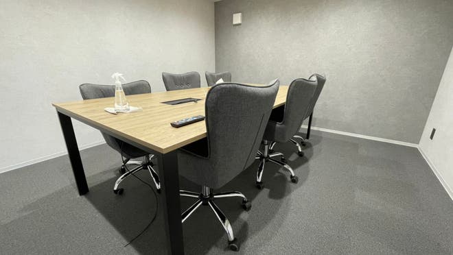 志村坂上駅から徒歩1分!6名用の会議室【MeetingRoom2】※予約前は入室不可の写真1