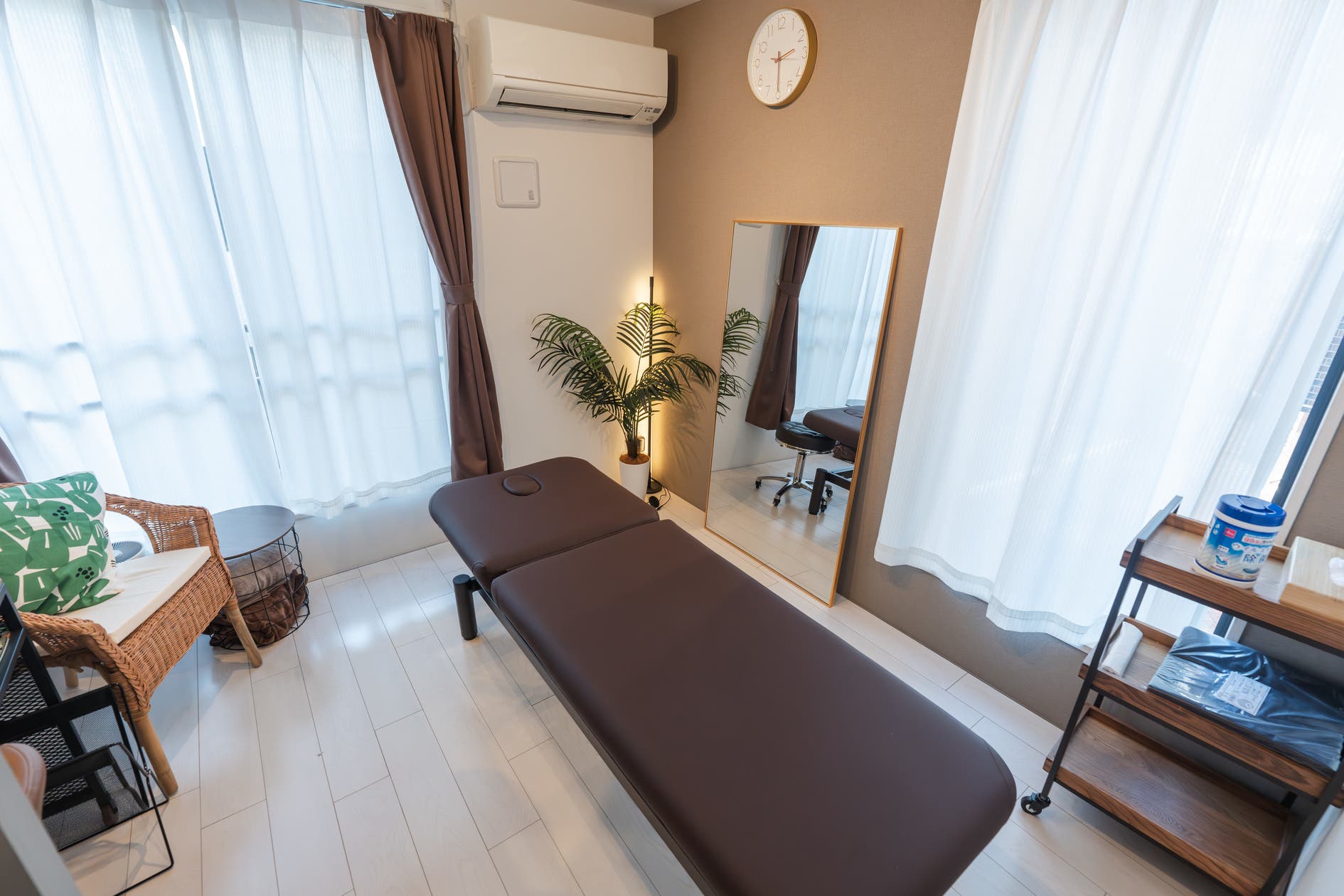 【荻窪駅1分】完全個室プライベートサロン✨ブラウンを基調とした良質空間🌿の写真5