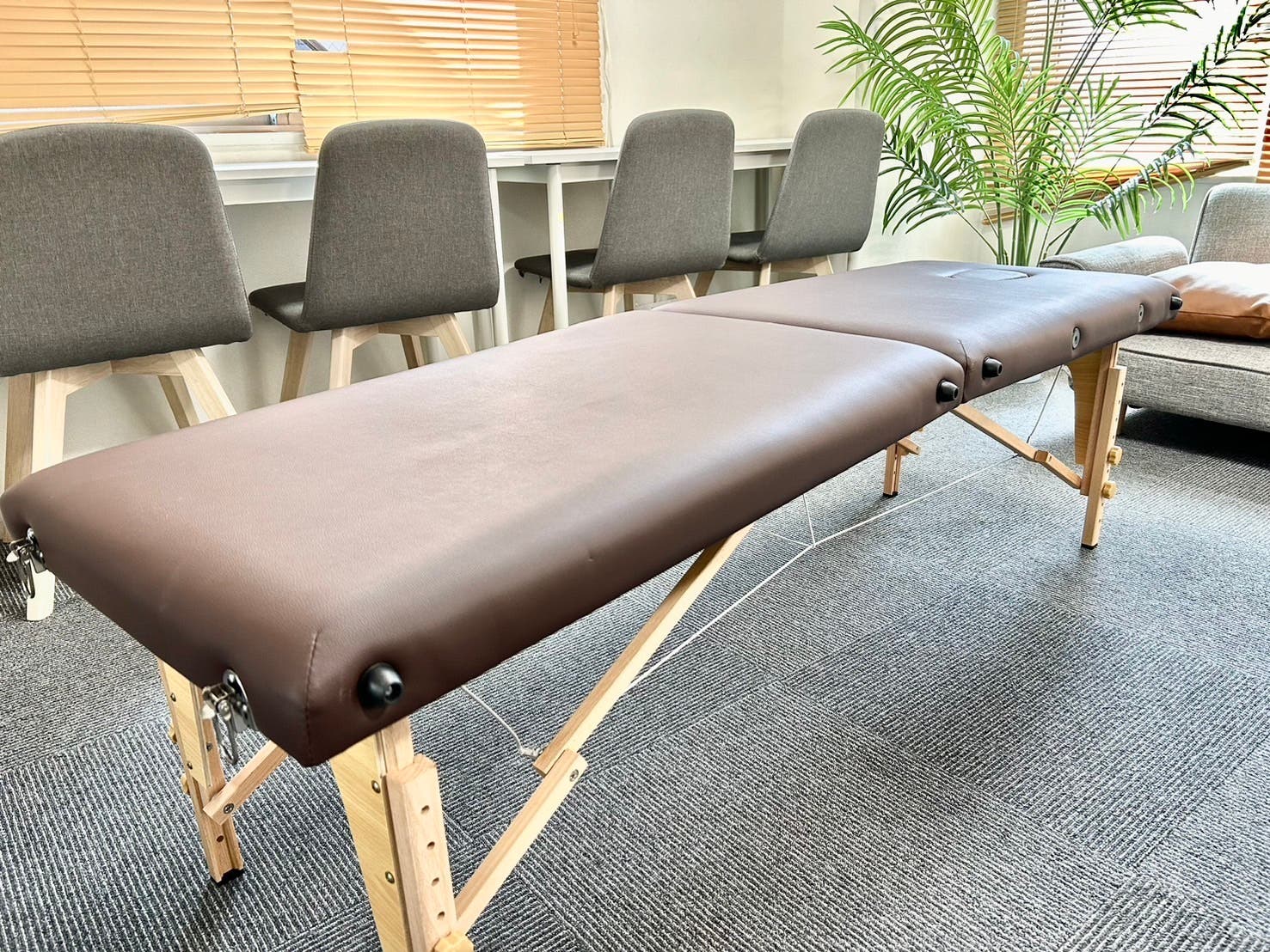 神保町🚶‍♂️２分・お茶の水４分🍀最大20名/会議・商談 ・懇親会・ボドゲ・施術・飲食🍷可！全備品無料✨お得な1日プラン✨の写真16