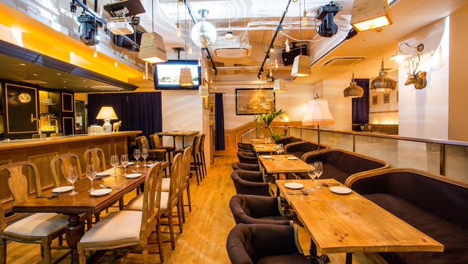 表参道駅徒歩1分と抜群の立地と欧風のアンティーク調なオシャレ空間の写真10