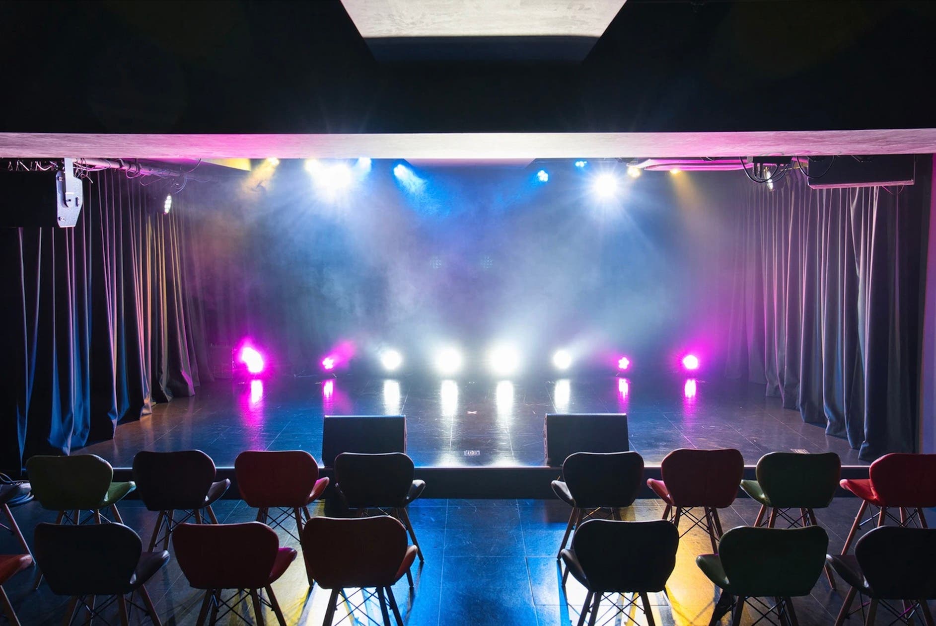 渋谷と表参道の間にあるライブハウス・劇場・イベント会場 MsmileBOX渋谷の写真1