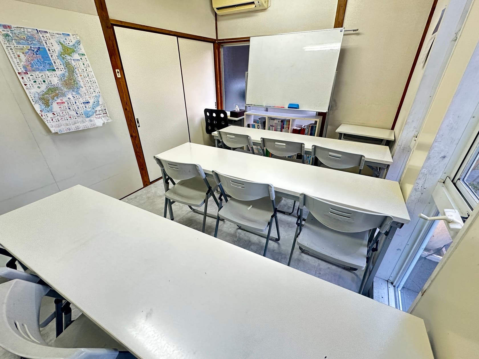 ＜Study Clubレンタルスペース＞Wi-Fi📶ホワイトボード📝勉強会/お教室/ワークショップ/会議/商談の写真5