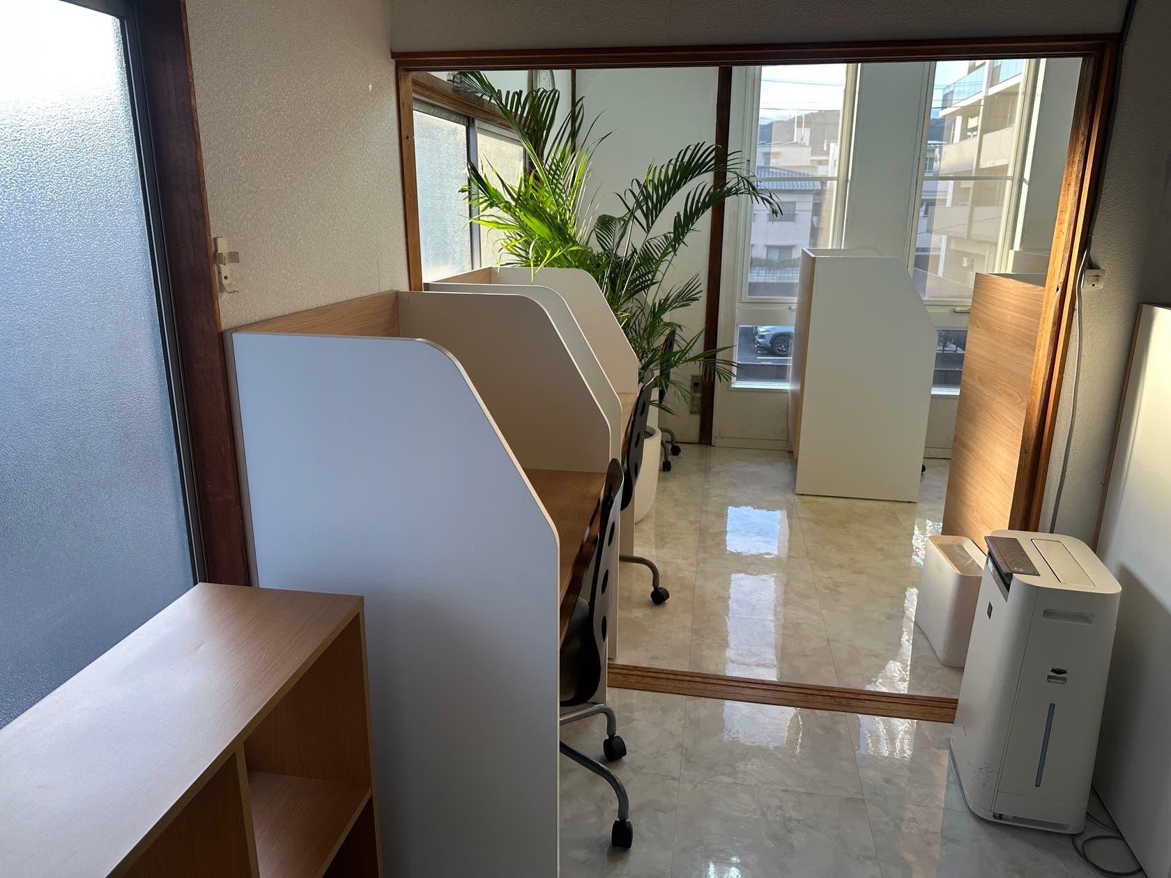 ＜Study Clubレンタルスペース『大人のための自習室』A＞自由席🪑Wi-Fiあり📶声出し不可🚫の写真5