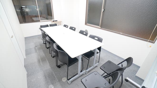 <ビズボ会議室神田南口>神田駅徒歩2分🚃高速光回線Wi-Fi📶プロジェクター🎥会議/商談/セミナー/ワークショップ/撮影の写真8