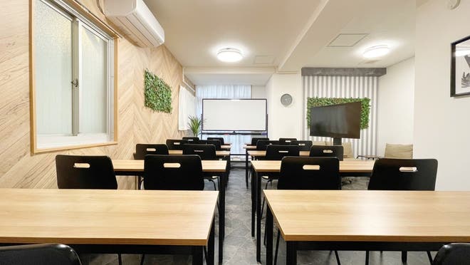 🍁冬割実施中🍁【巣鴨駅4分!最大着席30名!明るい!キレイ!】📡WiFi📺プロジェクター他全て無料!土足可!の写真2