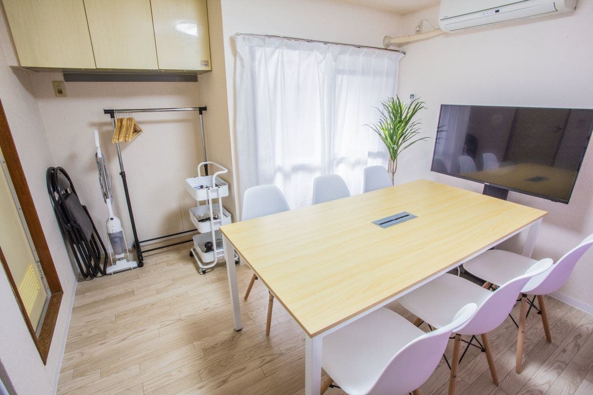 🍁冬季割！🍁格安スペース【錦糸町駅4分！着席最大8名！】📡WiFi📺大型モニター🌟ホワイトボード等設備全て無料！の写真4