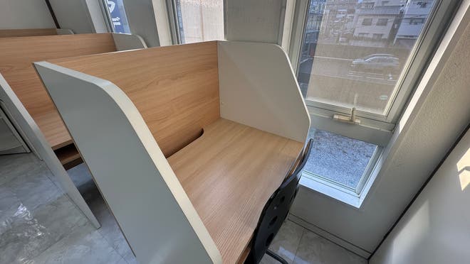 <Study Clubレンタルスペース『大人のための自習室』B>自由席🪑Wi-Fiあり📶声出し不可🚫の写真2