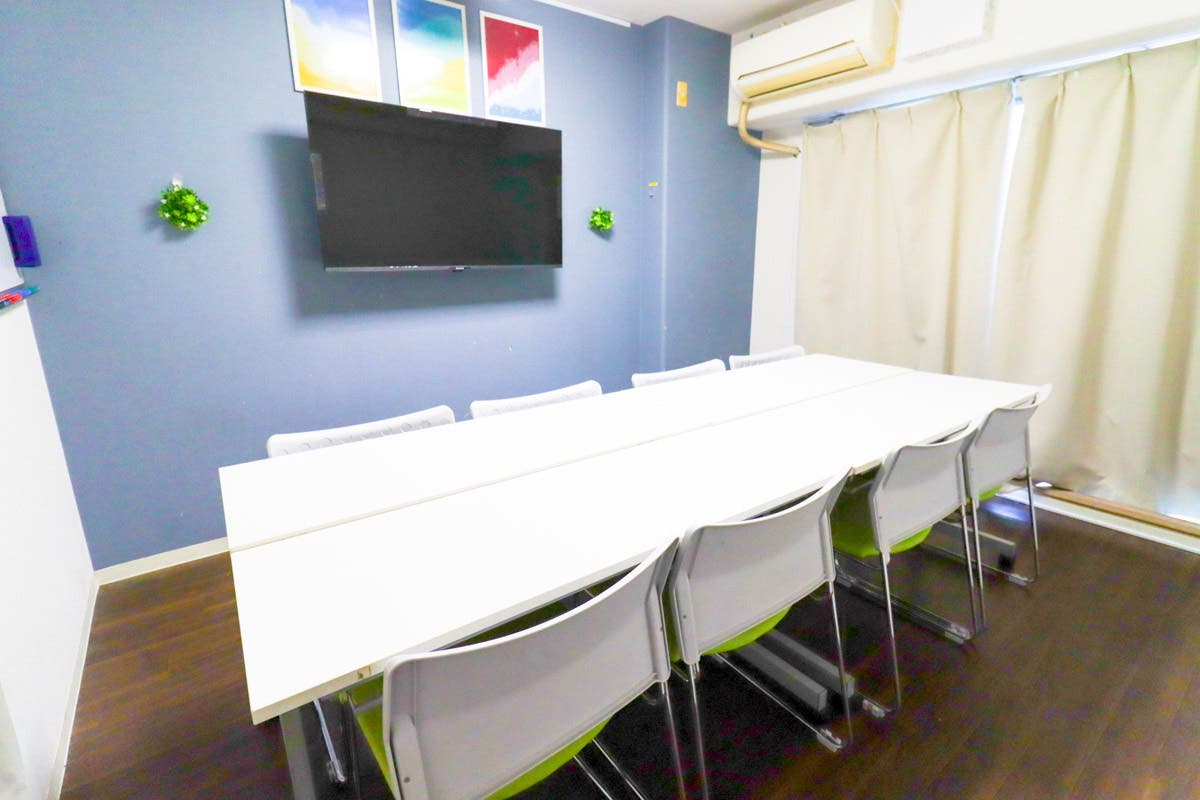 【池袋駅徒歩3分・アルコール飲食可・最安！】大型モニター・プロジェクター・WiFi全て無料！ふれあい貸し会議室 池袋No17の写真7