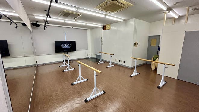 東大阪布施駅から徒歩5分の商店街にある24H利用可能なダンススタジオの写真6