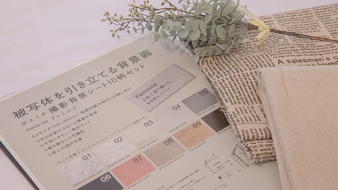 クリスマス🎄巨大なシンボルツリーと自然光、緑豊かな植物が映えるレンタル撮影スタジオの写真22