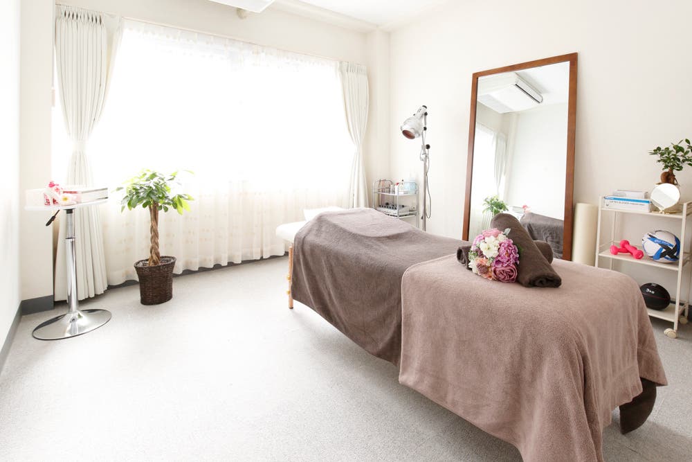 港区南青山にある清潔レンタルサロンの写真1