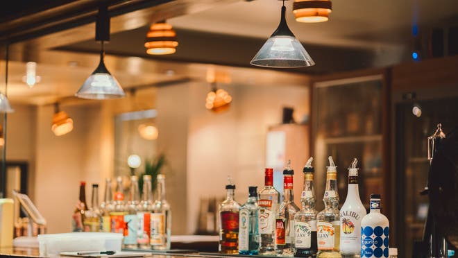 RuGu bistro自慢のメインダイニングとなる開放感のあるレストランスペース!の写真1