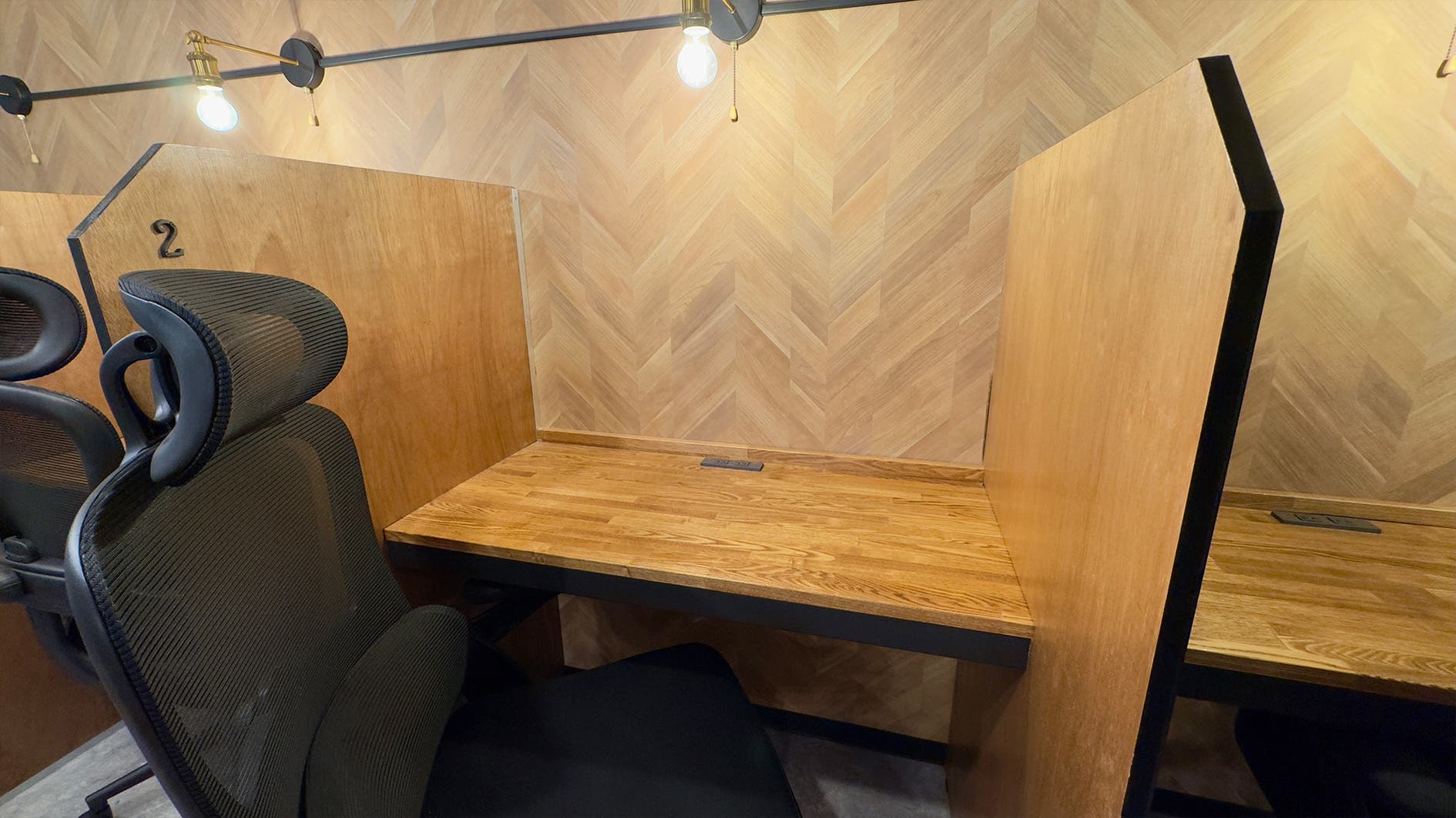 【板橋×西巣鴨×北池袋】コーヒー無料☕️/高速Wi-Fi/各席コンセント/駅近🚶‍♂️5分◇隠れ家カフェラウンジ◇の写真13