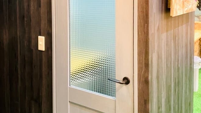 谷町九丁目駅徒歩1分!1名専用ブース✨あなた専用のリモート作業や勉強スペースとして集中したい時に最適🍔🥤飲食持ち込みOK!の写真4