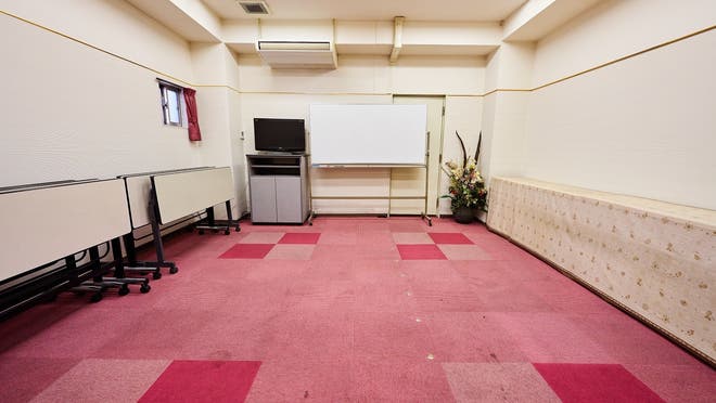 講座開催・会議・学習・フリースペースとしてご使用ください。ホテルの中にありますので、安心してお過ごいただけます。の写真6