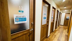 【¥660/1時間!目黒駅東口徒歩1分】モニター・フリードリンク付き1名個室(ブース14)※予約時間前は入室不可の写真2