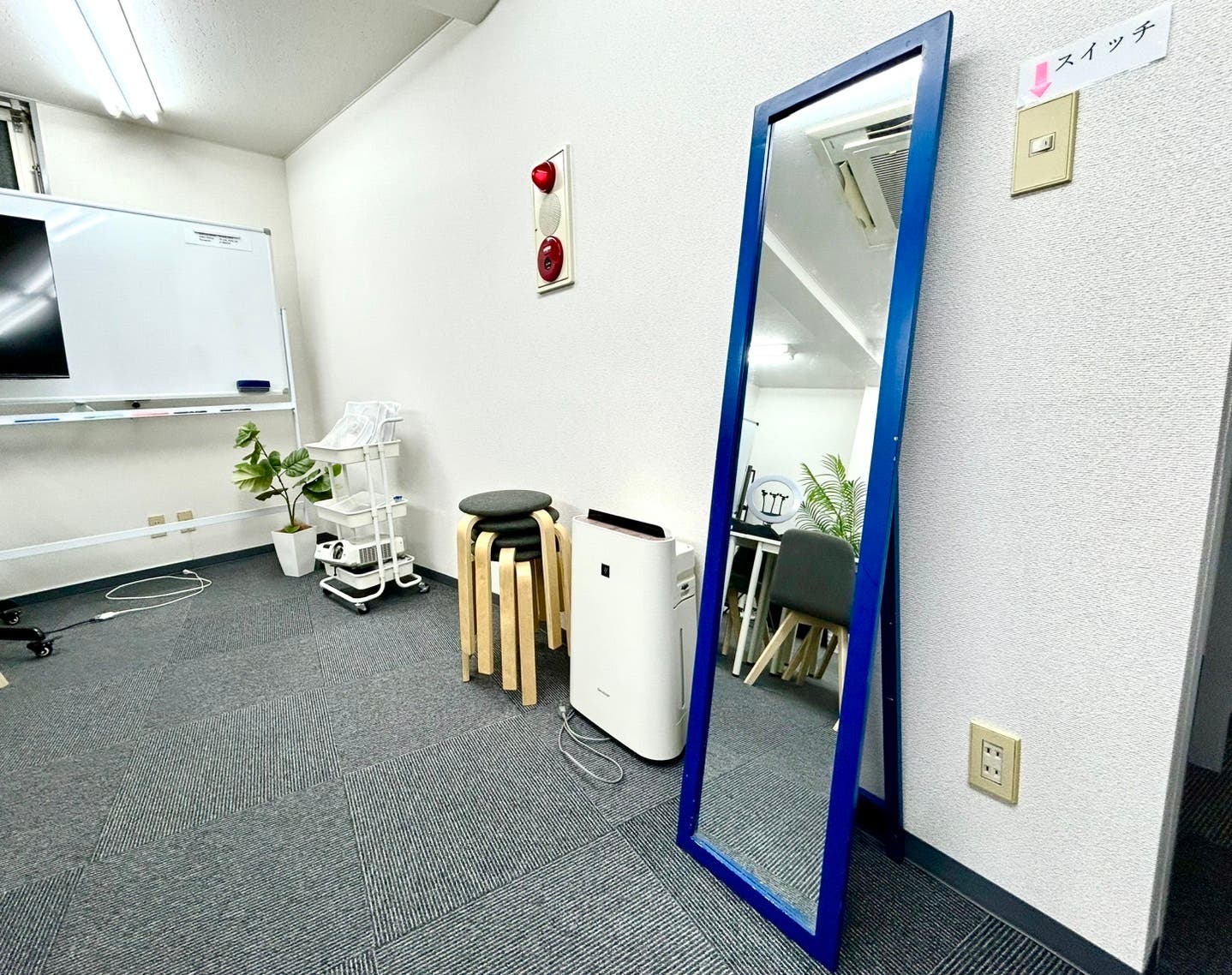 神保町🚶‍♂️２分・お茶の水４分🍀最大20名/会議・商談 ・懇親会・ボドゲ・施術・飲食🍷可！全備品無料✨お得な1日プラン✨の写真15