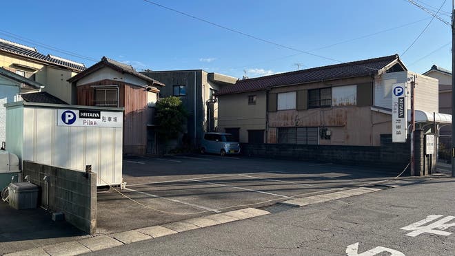 名鉄 桜町前駅近パーキング の写真1