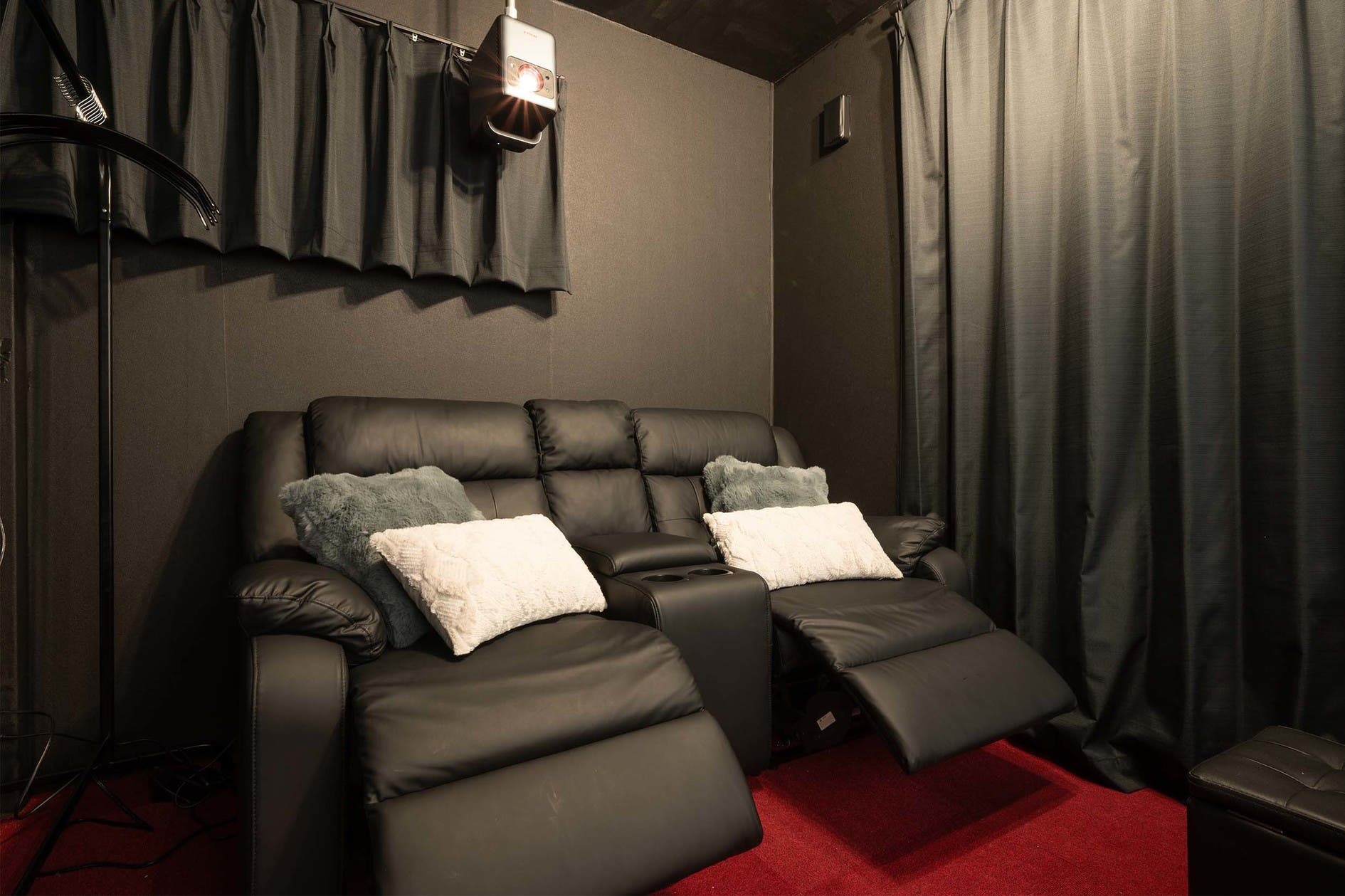 セレコレ🌳クリスマス☃️最大10名🉐ﾌﾟﾛｼﾞｪｸﾀ📽️映画🐈‍⬛デート💓ゲーム🎮女子会💗推活🌟pricy大久保の写真13