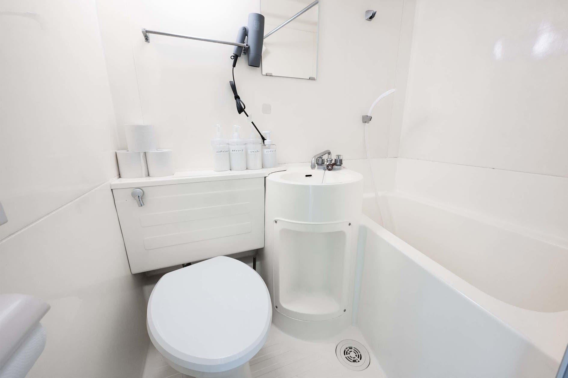 ③浴室（お風呂・シャワー）のご利用※タオル類は置いてありませんのでお近くでお買い求めくださいの画像1
