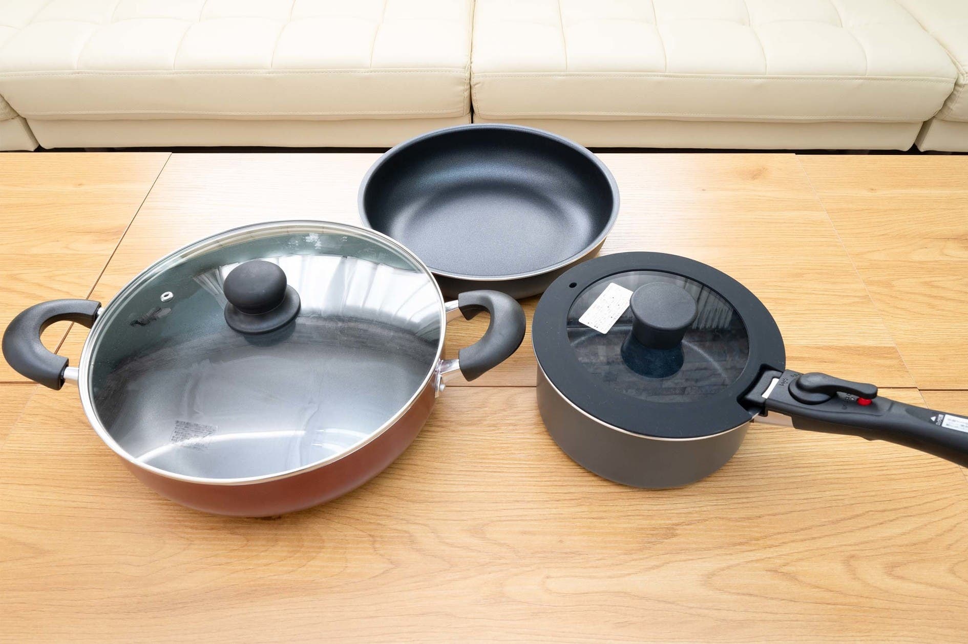 ⑤卓上IHヒーターとお鍋セットの画像1