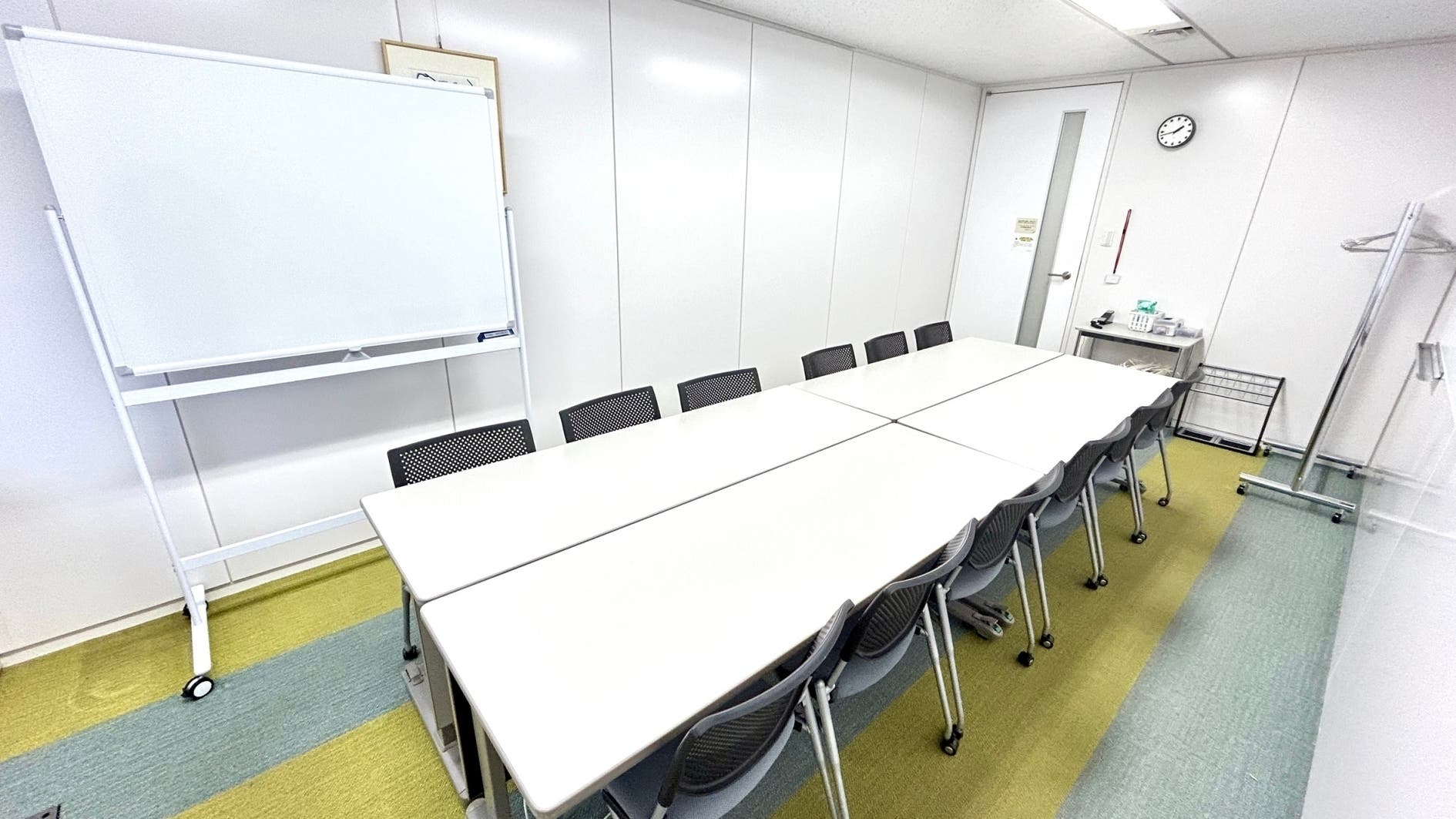 4F Conference Room C【品川駅 4分】設備・備品が使い放題♪清掃で衛生面も安心♥便利な駅近の写真2