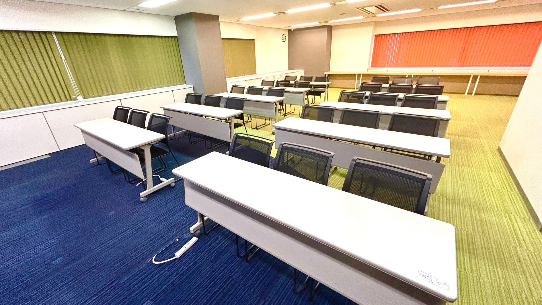 3F SERFFICE CONFERENCE【品川駅 4分】設備・備品が使い放題♪清掃で衛生面も安心♥便利な駅近の写真3