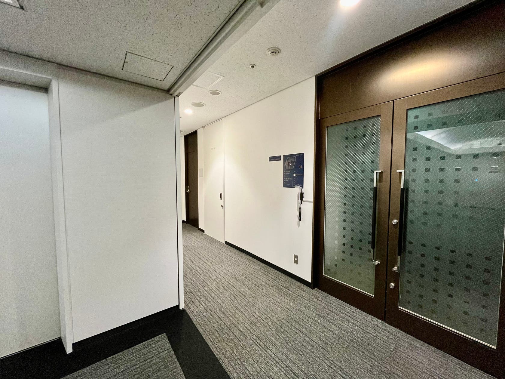 3F SERFFICE CONFERENCE【品川駅 4分】設備・備品が使い放題♪清掃で衛生面も安心♥便利な駅近の写真12