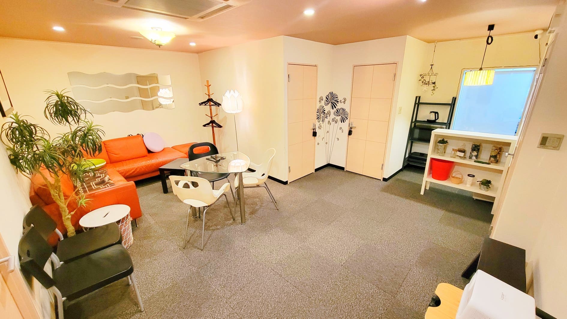 🎉松本市で１時間からOK【カリマZA2Fパーティー】パーティースペース✨個室ありシャワールームあり🚿ゴロゴロソファの写真14