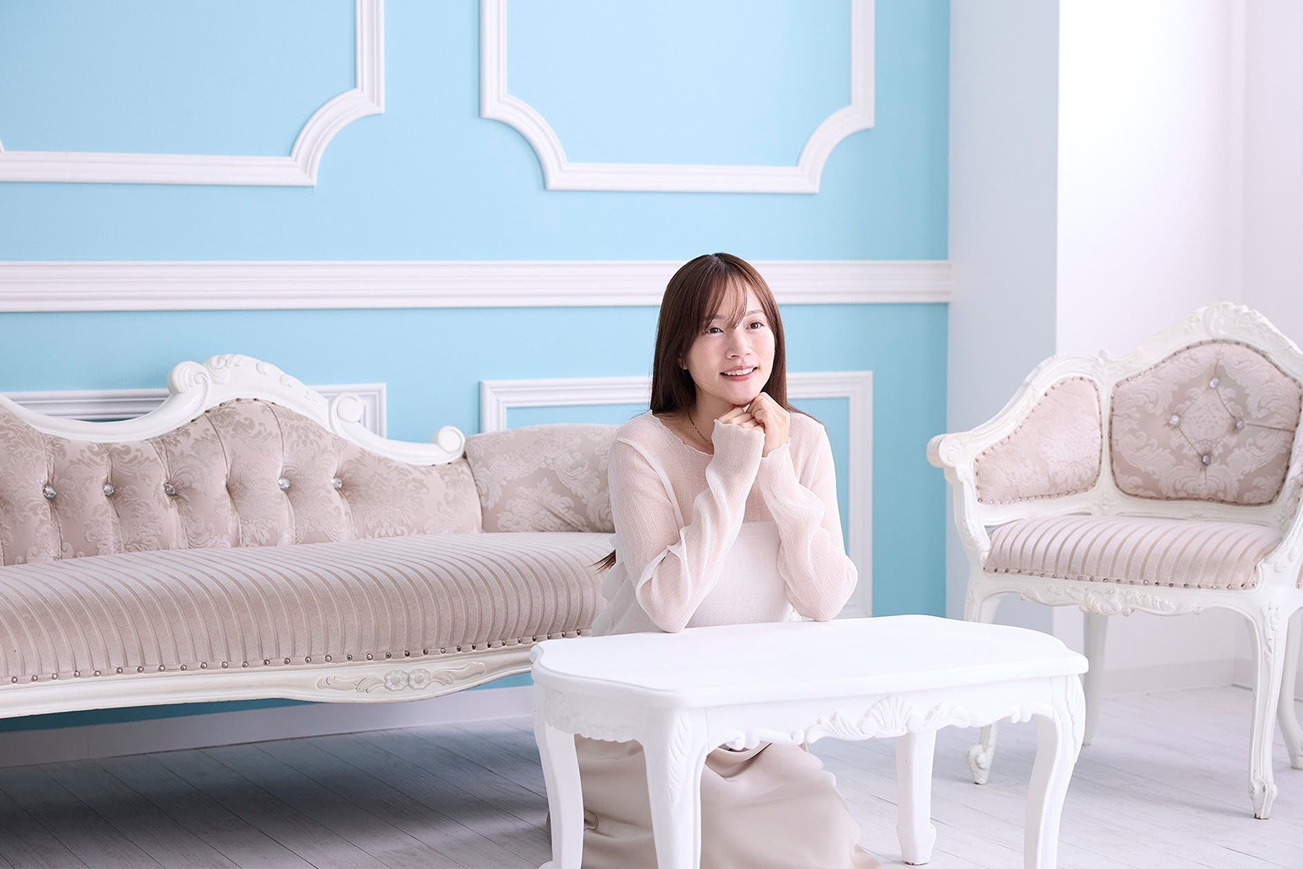 【新ページ移転案内中】03st☕5面Rの白ホリ撮影スタジオ｜ティファニーブルーのかわいいロココエリア｜商用・推し活の写真4