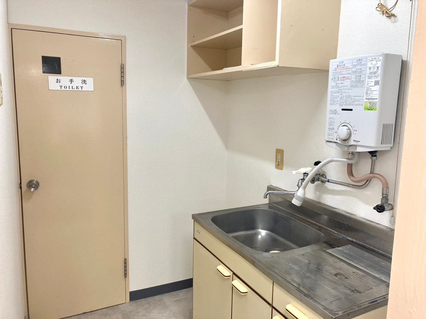 NewOPEN✨定禅寺通 【3階会議室】 低価格＆静かで落ち着く空間が魅力！研修／ワークショップ・習い事会場に／16名様の写真8