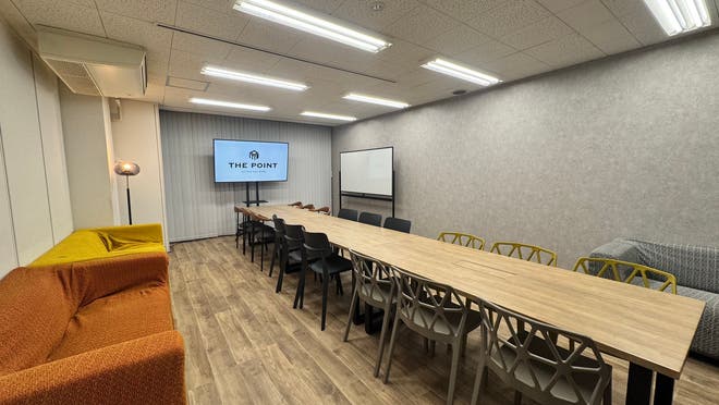 駅直結!新橋駅徒歩1分|最大24名|セミナー、ワークショップ、勉強会、控え室や懇親会に最適!レンタルスペース『エミール・ガレ』の写真18