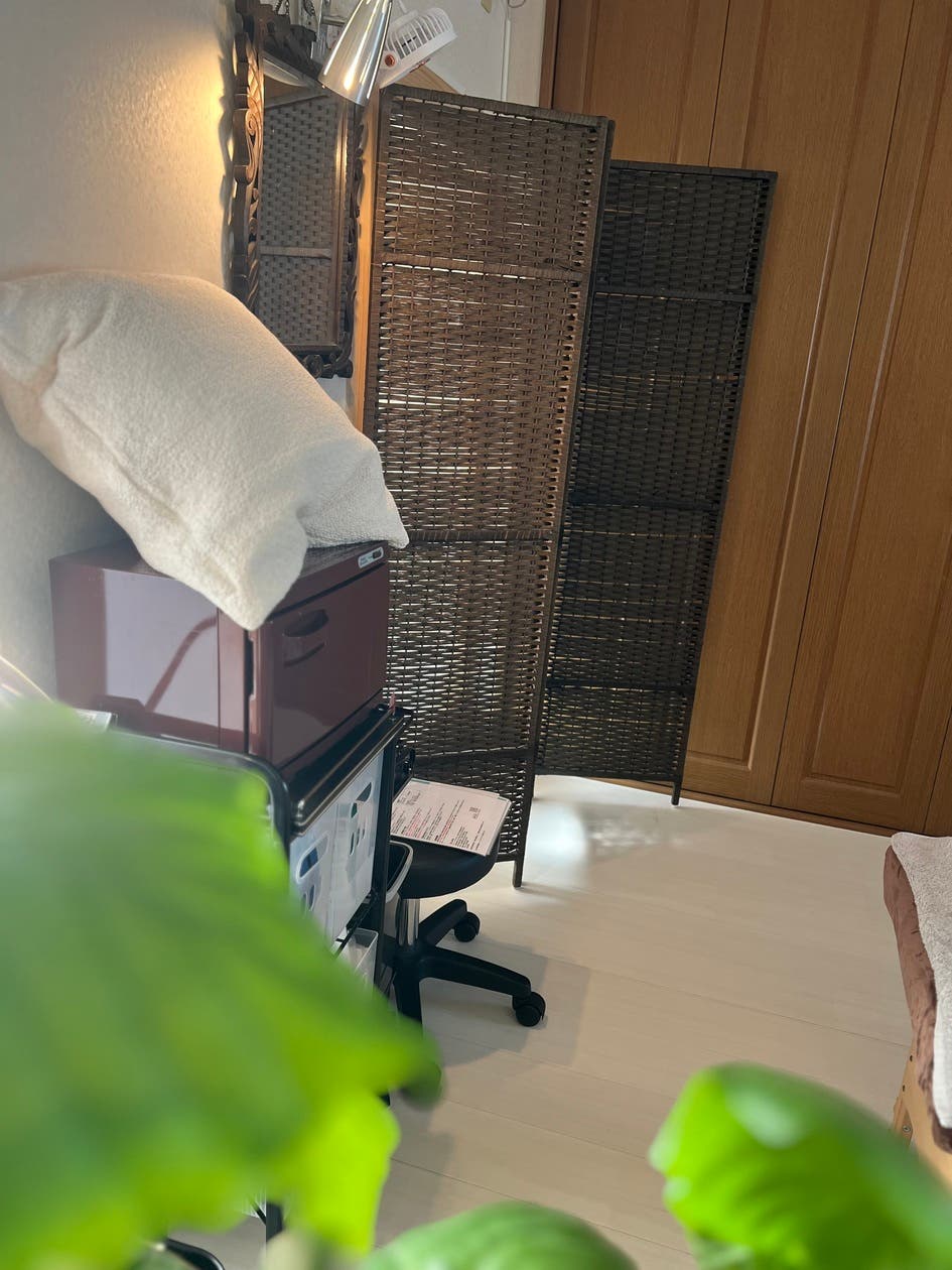 【エステルーム本館】岩倉駅近♪駐車場有✨ブラウンを基調としたナチュラル空間☆てぶらでOK!くつろぎ空間｜整体マッサージ｜🛜の写真20