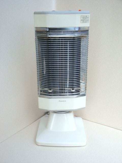 【駅徒歩2分】ホワイトボード、youtubeモニター、楽譜立ても揃ったスタジオの写真12