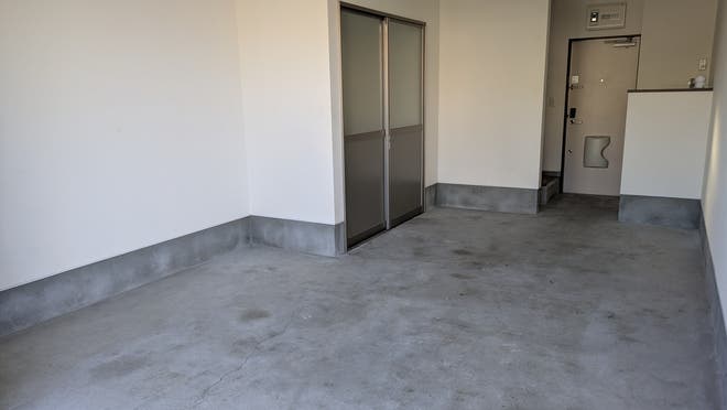 駐車場2台分🚕ガレージハウス貸切🏠教室・エステ・ネイル・整体・食事会・リモートワークに💡愛車メンテにも🚕コンビニすぐ側♪の写真8