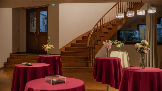 都内に近い!螺旋階段付き!照明機材レンタル付き!多目的なホール〜の写真5