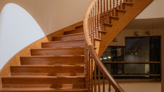 都内に近い!螺旋階段付き!照明機材レンタル付き!多目的なホール〜の写真10