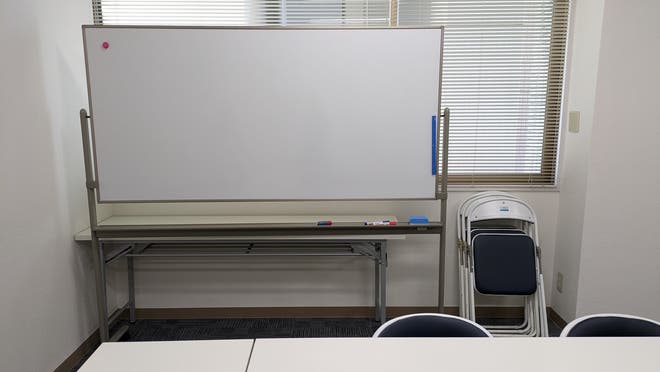 勾当台公園駅【502会議室】30分からOK!Wi-Fi貸出有り/ロの字型12名まで対応◎ 打ち合わせやワークショップにもの写真5