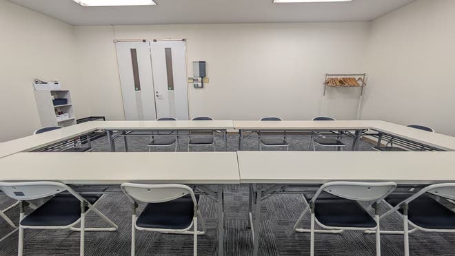 勾当台公園駅【502会議室】30分からOK!Wi-Fi貸出有り/ロの字型12名まで対応◎ 打ち合わせやワークショップにもの写真3