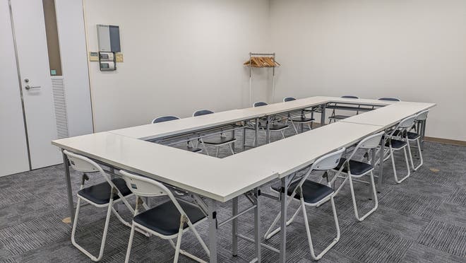 勾当台公園駅【502会議室】30分からOK!Wi-Fi貸出有り/ロの字型12名まで対応◎ 打ち合わせやワークショップにもの写真1