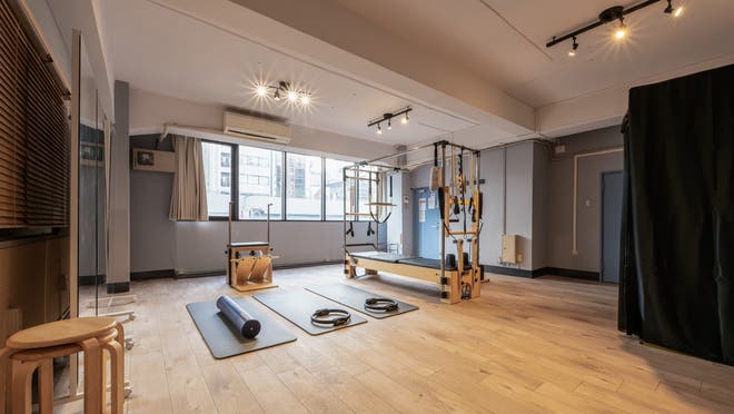 ピラティスマシン完備 仲御徒町駅徒歩45秒🚃1時間1650円~広々空間🧘♀️マット/リング/バレル各種充実アイテム⭕️の写真4