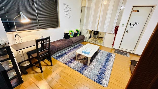 オープニング特別価格✨1650▶️777円/時間✨元町駅徒歩3分🚃50型TV📺映画鑑賞、ゲーム、テレワーク、ママ会🕺推し活の写真8