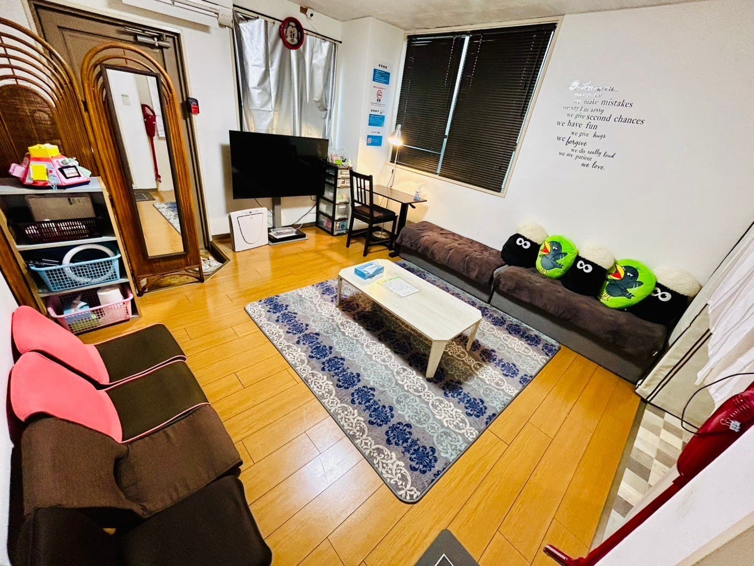 オープニング特別価格✨1650▶️777円/時間✨元町駅徒歩3分🚃50型TV📺映画鑑賞、ゲーム、テレワーク、ママ会🕺推し活の写真9