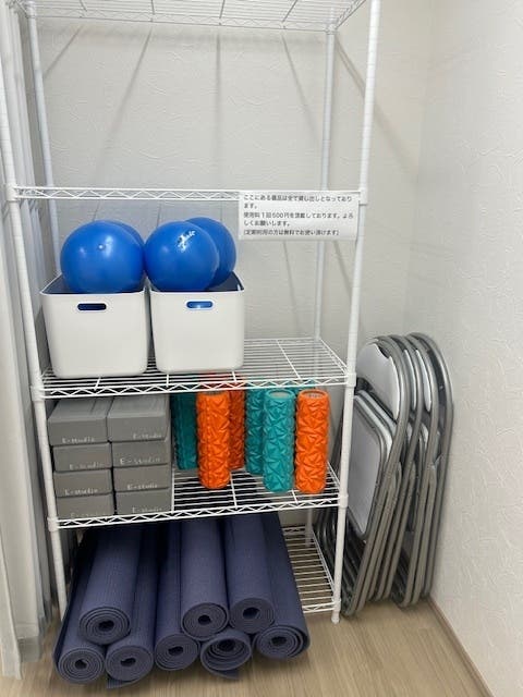 【NEW OPEN】 京都向日市で駐車場(無料)完備 　綺麗で広々開放感　大型鏡６台完備　の写真4