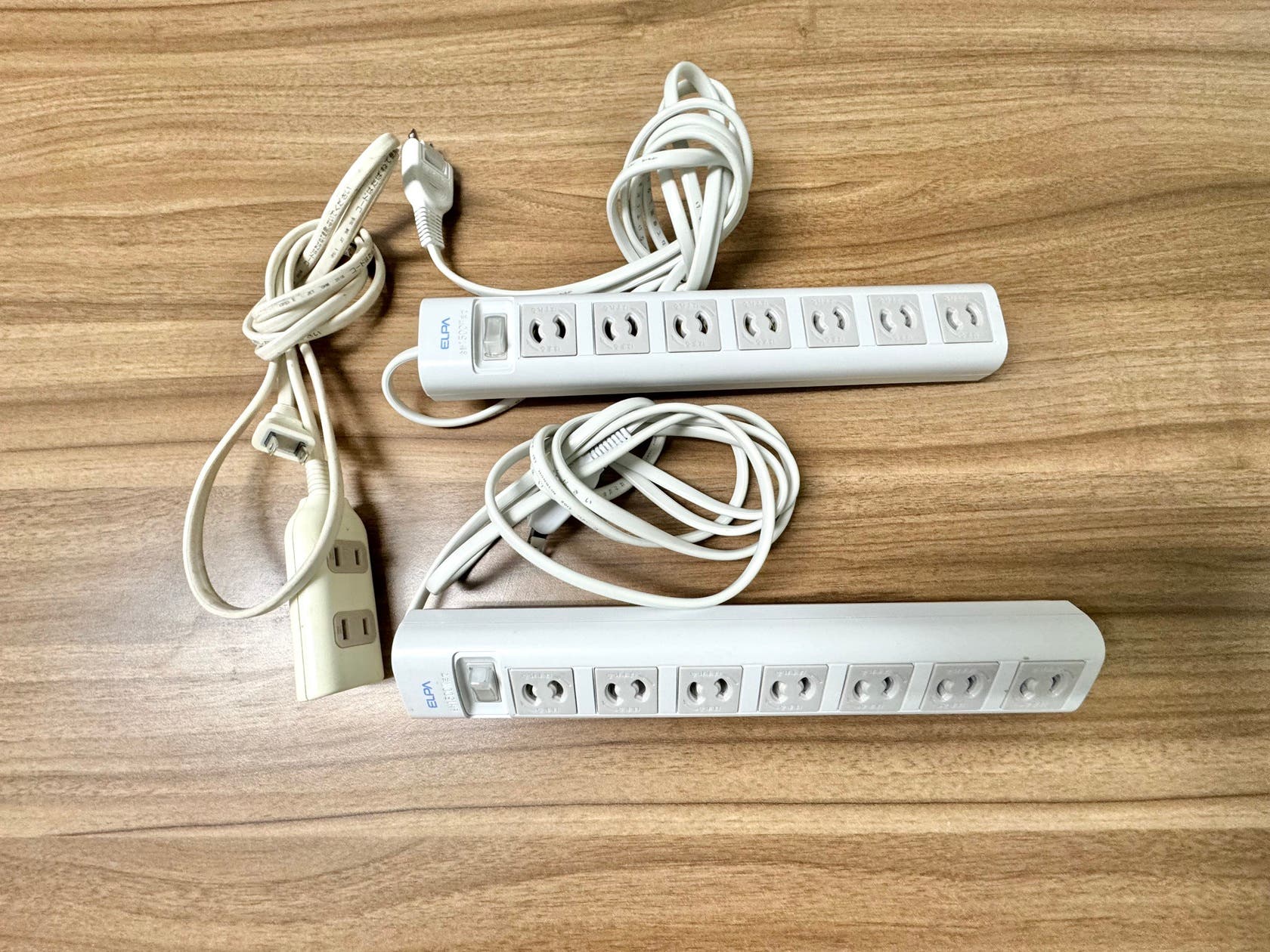 2025.1OPEN🎉心斎橋徒歩1分‼️定員10人👥商談や打ち合わせ、ミニセミナーに便利な貸し会議室✨モニター無料Wi-Fiありの写真6