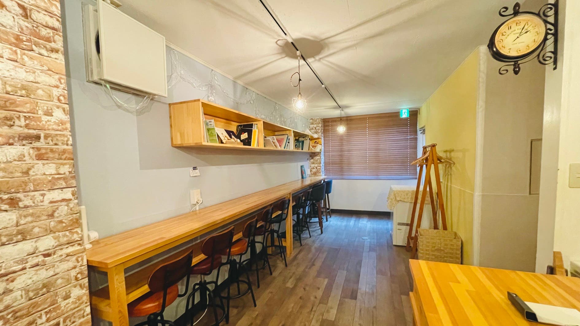 お洒落なCafe & Bar空間でパーティーやライブ・ギャラリー利用に！の写真11