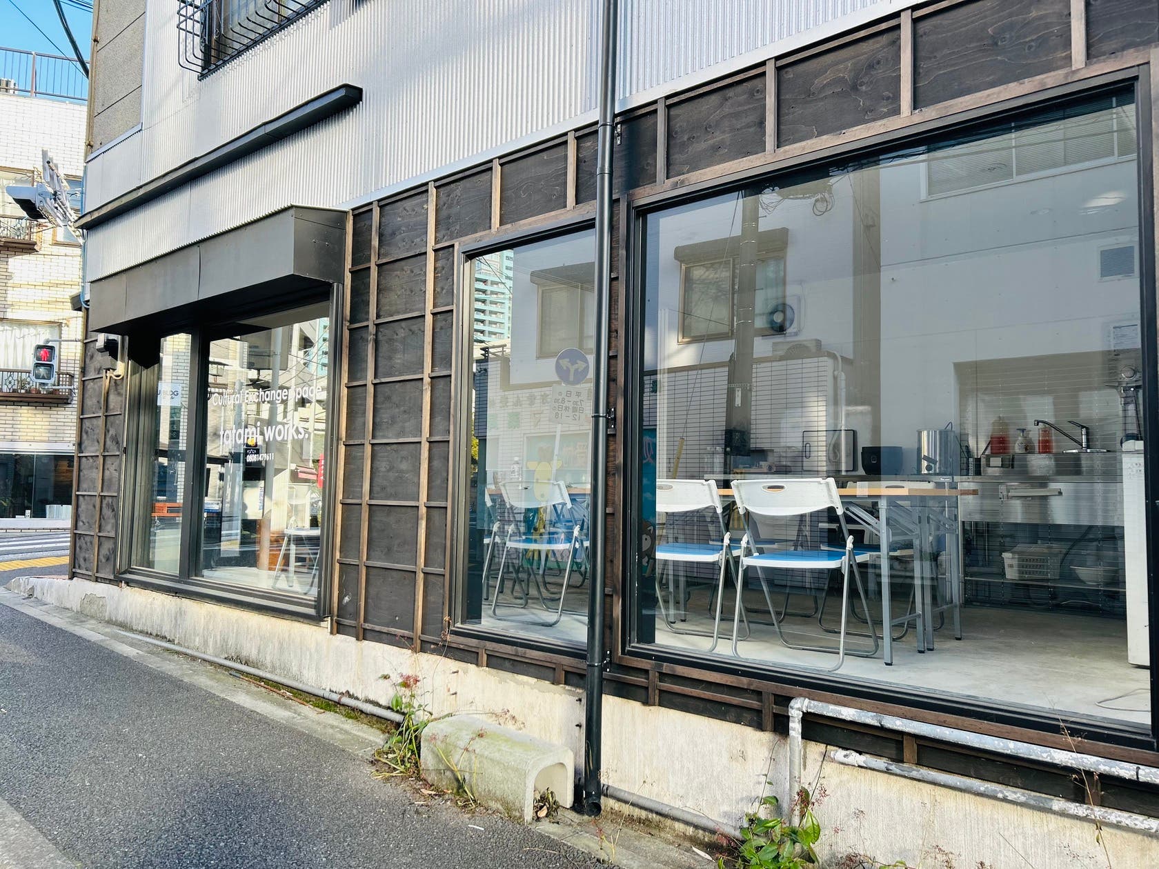 駅徒歩３分路面店、角地で目立ちます♪視認性抜群！文化交流施設まるごと貸切☆の写真2