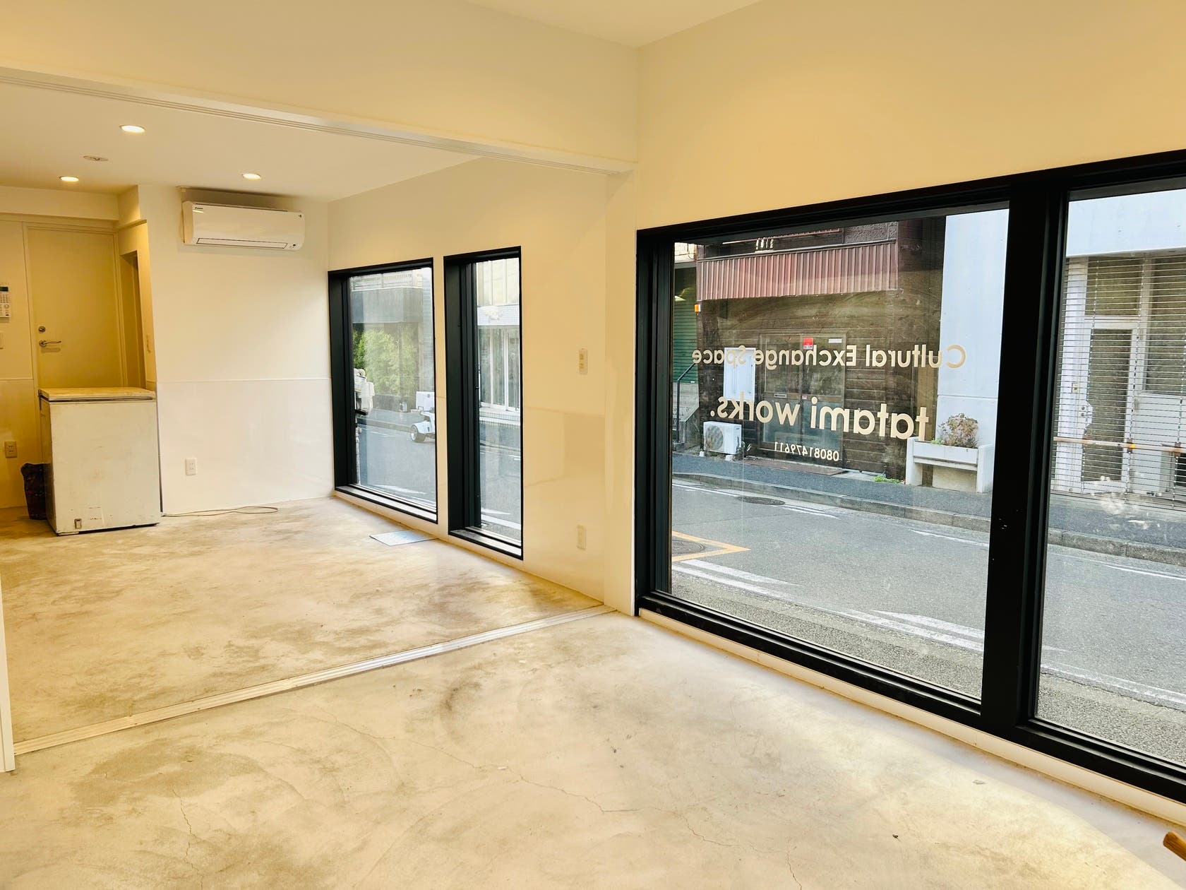 駅徒歩３分路面店、角地で目立ちます♪視認性抜群！文化交流施設まるごと貸切☆の写真6