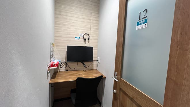 【赤羽駅徒歩1分◎】駅近!テレワークに最適な1名個室(ブース12)※予約時間前は入室不可の写真1