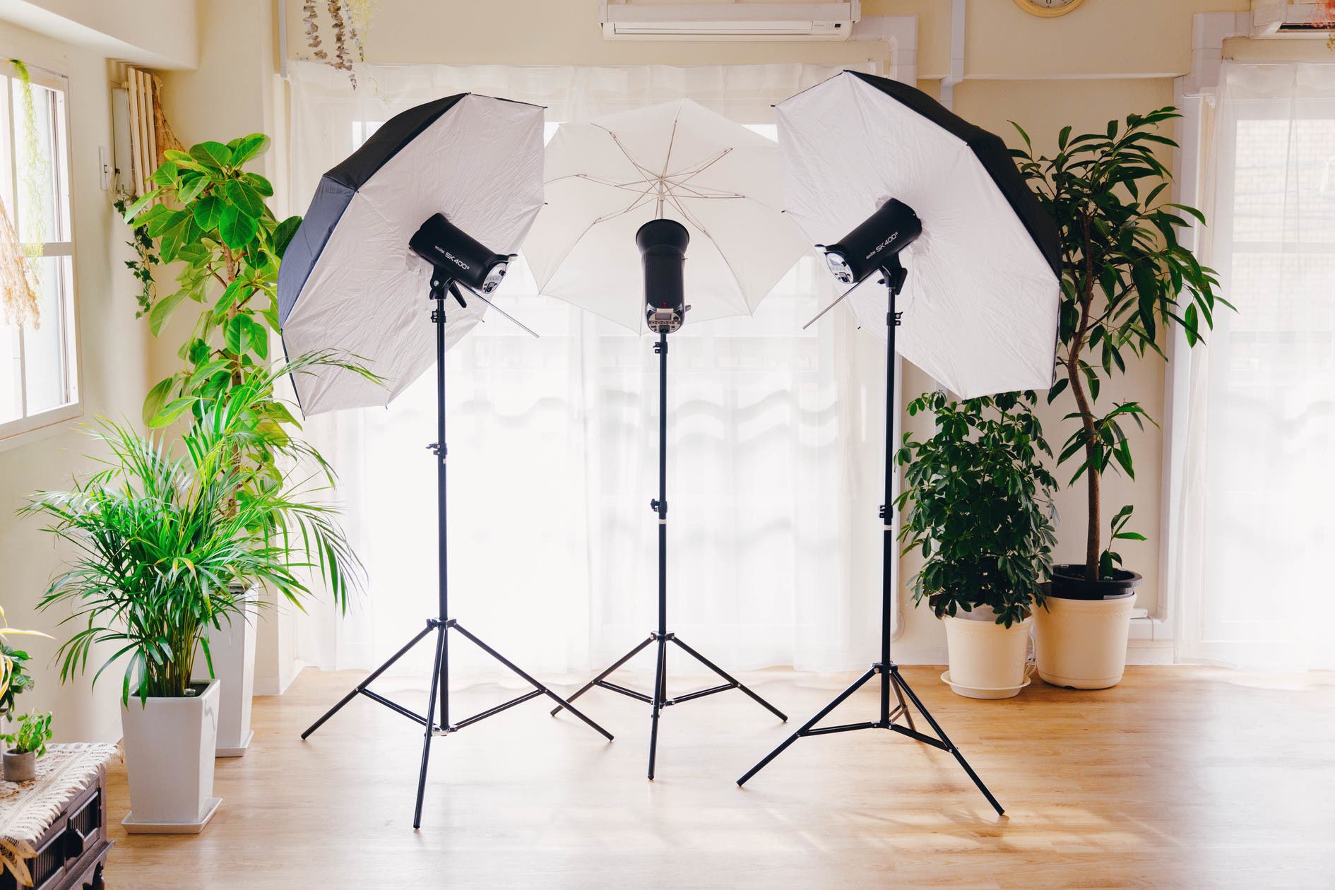 新宿駅近/23畳/3面採光/無料機材豊富✨【SOALA】広い南向の自然光スペース/ロケ撮影・配信/YouTube/コスプレの写真17